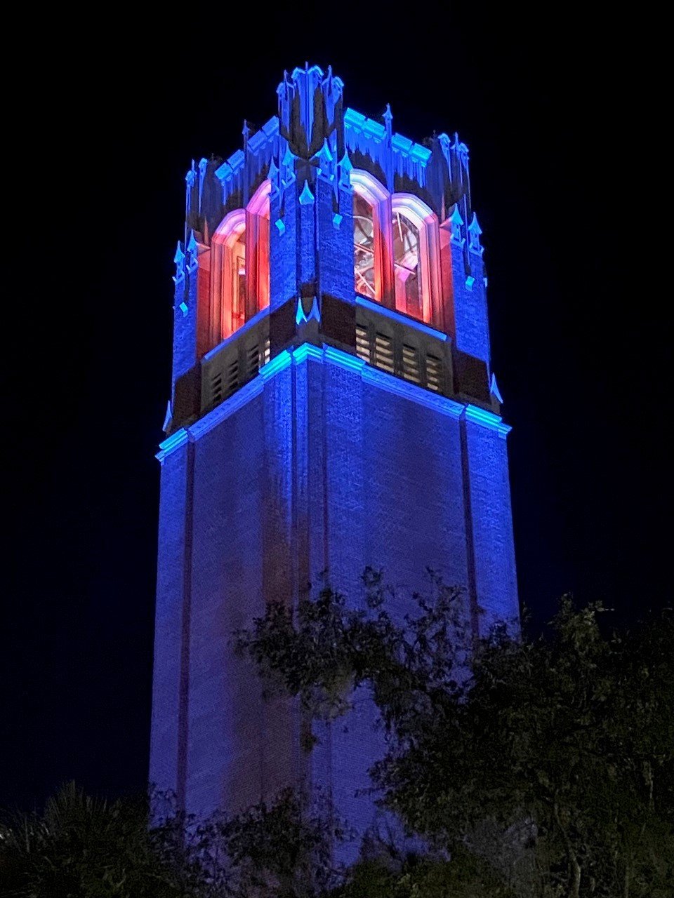 Century Tower at the University of Florida - Traxon e:cue North America