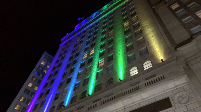 Home - Traxon e:cue North America