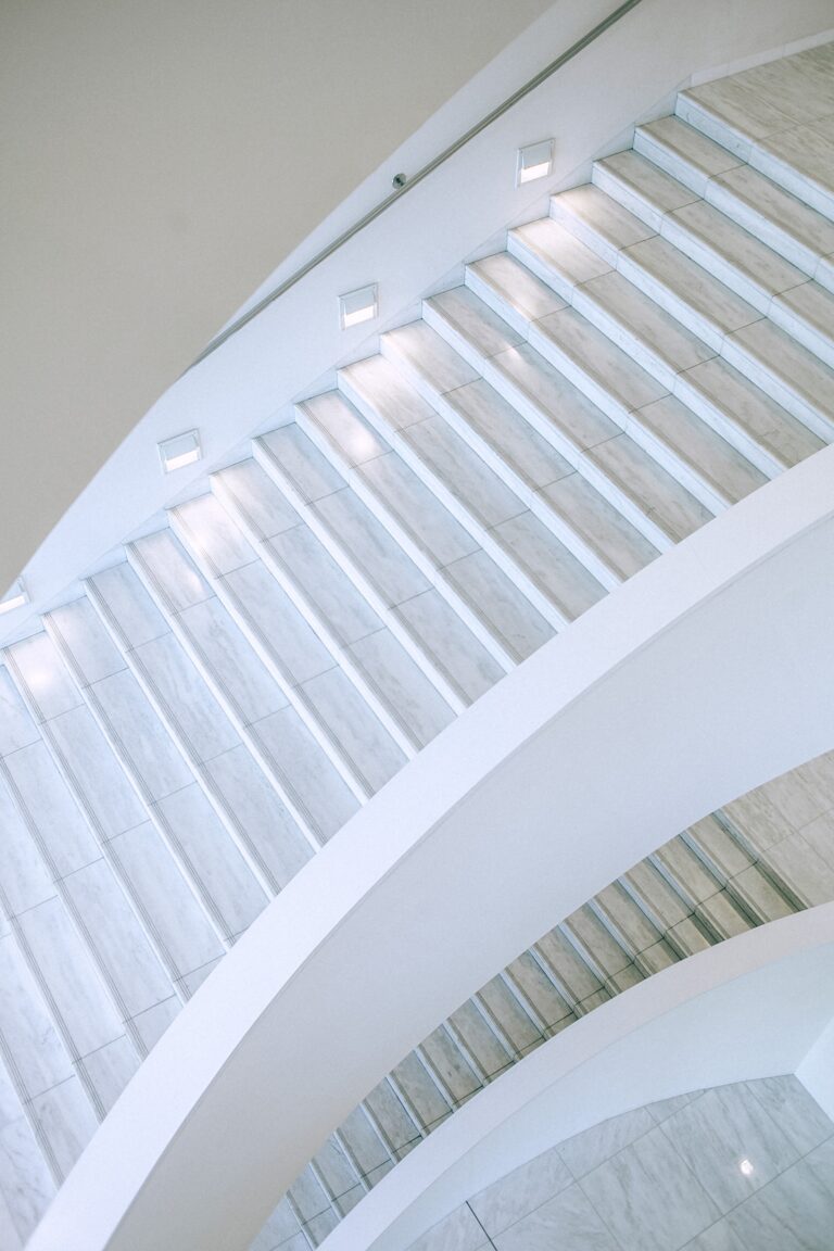 e:cue General Lighting Control - Traxon e:cue North America