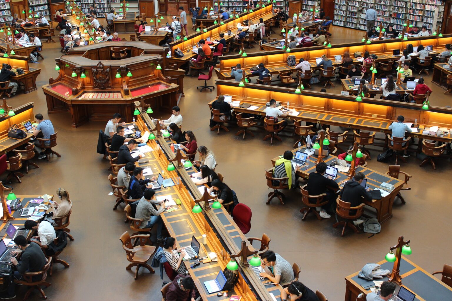 e:cue General Lighting Control - Traxon e:cue North America