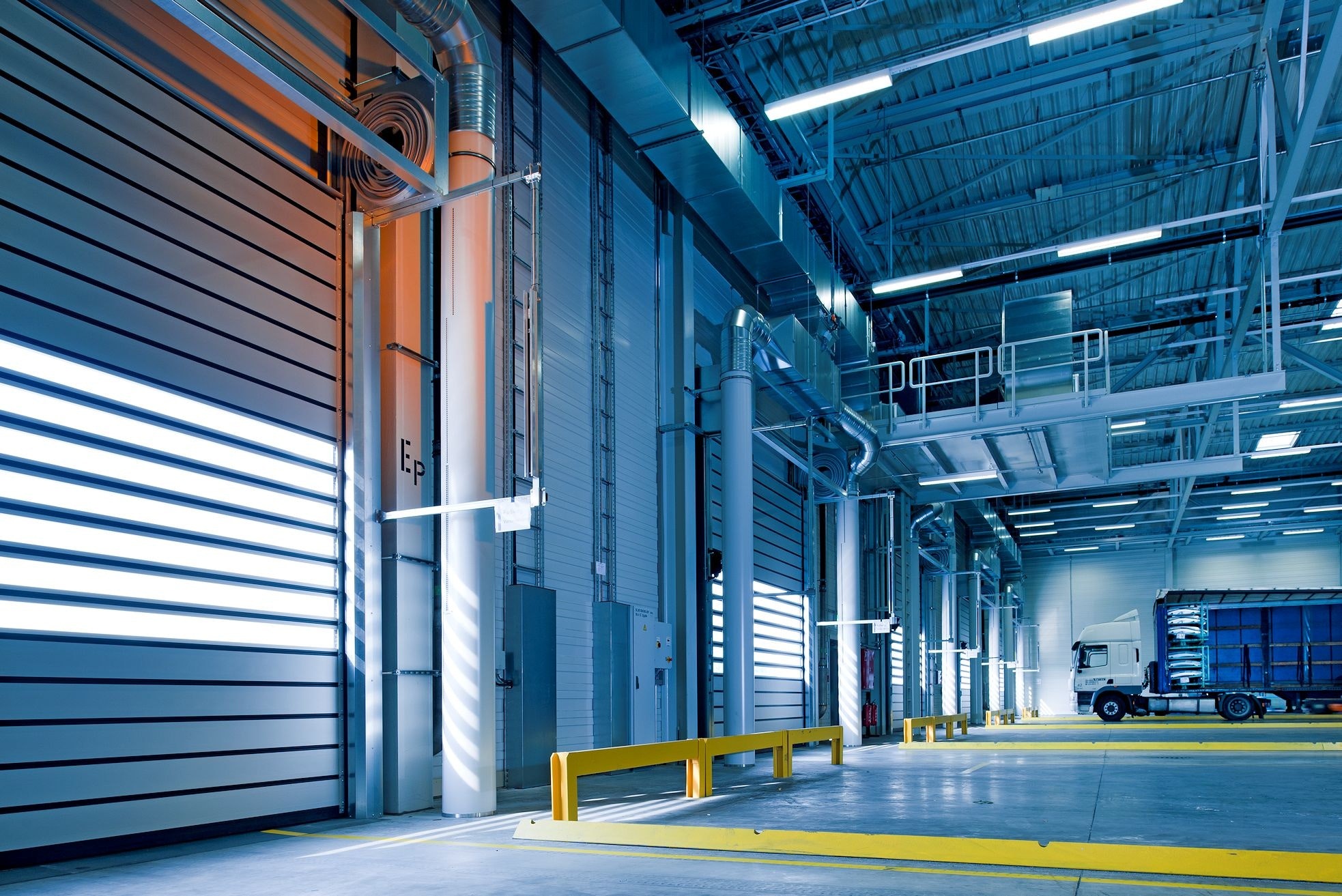 e:cue General Lighting Control - Traxon e:cue North America